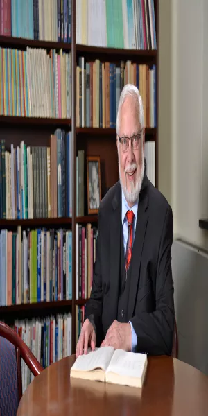 Ron Hansen Memorial Header | Simon Business School